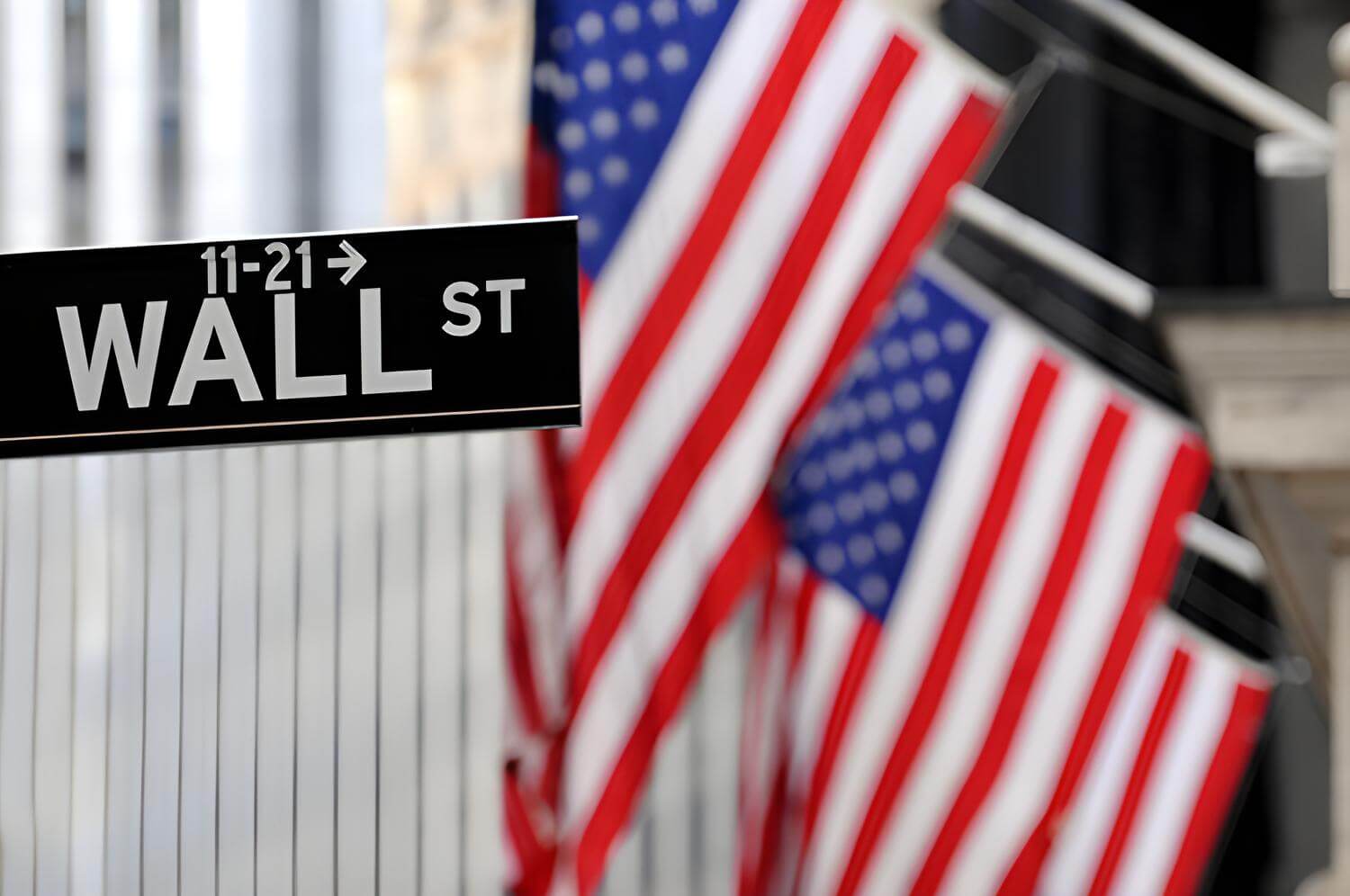 US Open🚨US100 slides almost 2% amid 11% Microsoft shares crash📉 | XTB