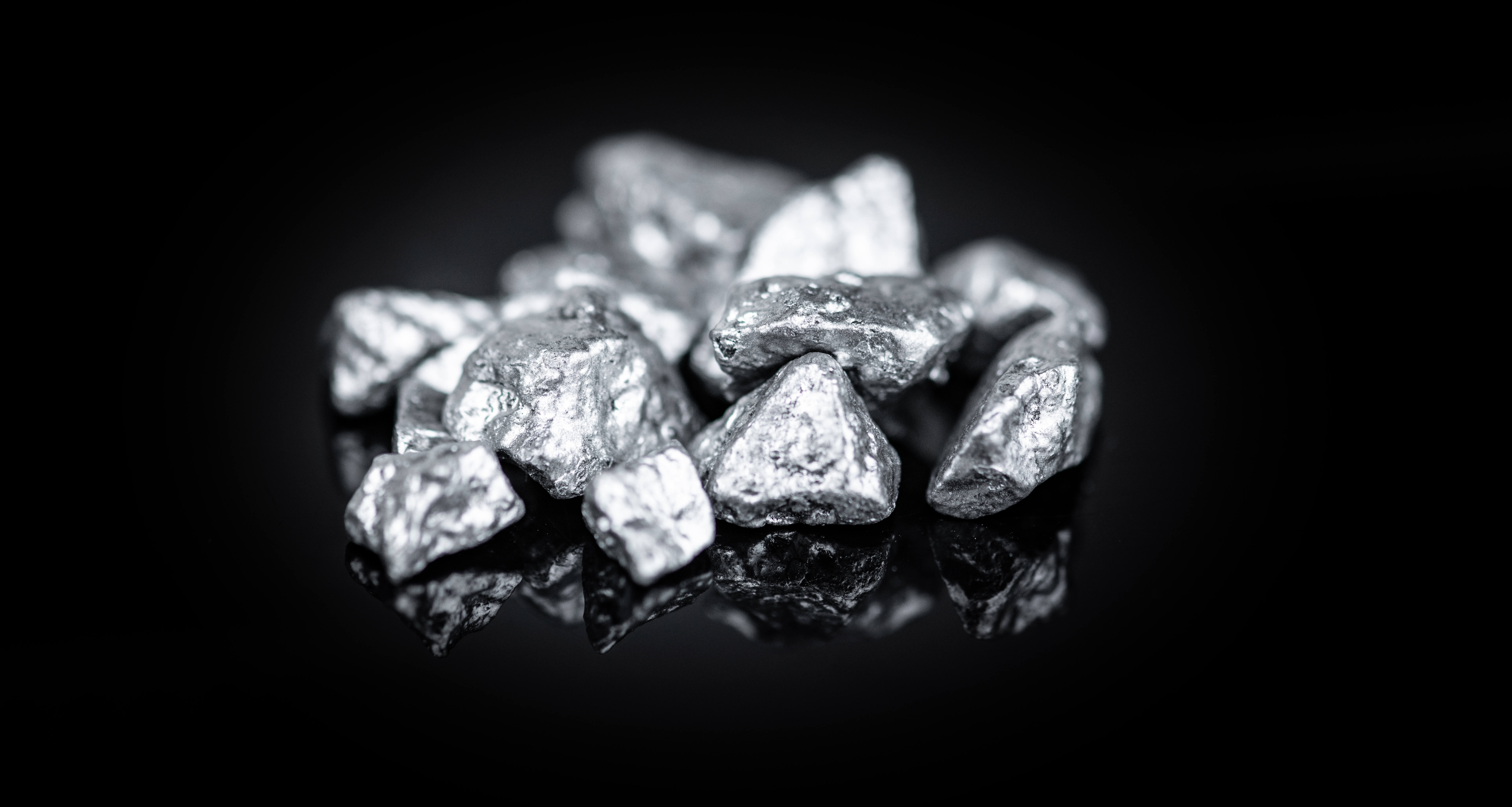 ⚪Silver wipes out all gains from 2026 and approaches $60 | XTB